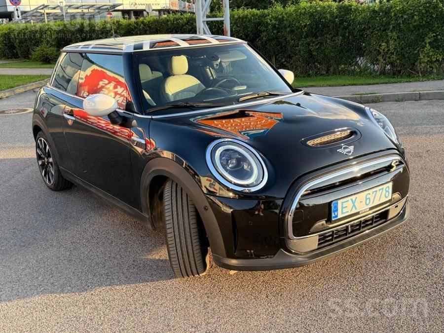 Melns MINI cooper-s 2021 Rīga, ar dzinēja tilpumu 1.60 L un nobraukumu 53 tūkst. km par 16000 €, foto 1 vietnē AUTOMOTO.COM.LV