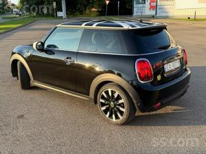 Melns MINI cooper-s 2021 Rīga, ar dzinēja tilpumu 1.60 L un nobraukumu 53 tūkst. km par 16000 €, foto 6 vietnē AUTOMOTO.COM.LV