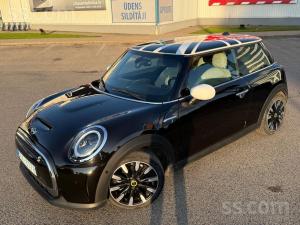 Melns MINI cooper-s 2021 Rīga, ar dzinēja tilpumu 1.60 L un nobraukumu 53 tūkst. km par 16000 €, foto 7 vietnē AUTOMOTO.COM.LV
