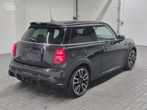 Black MINI cooper-s 2023 in Kaunas, with an engine capacity of 2.00 L and mileage of 37 thousand km for 31134 €, photo 4 on AUTOMOTO.COM.LV