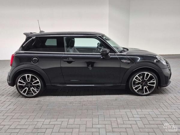 Melns MINI cooper-s 2023 Kauņa, ar dzinēja tilpumu 2.00 L un nobraukumu 37 tūkst. km par 31134 €, foto 6 vietnē AUTOMOTO.COM.LV