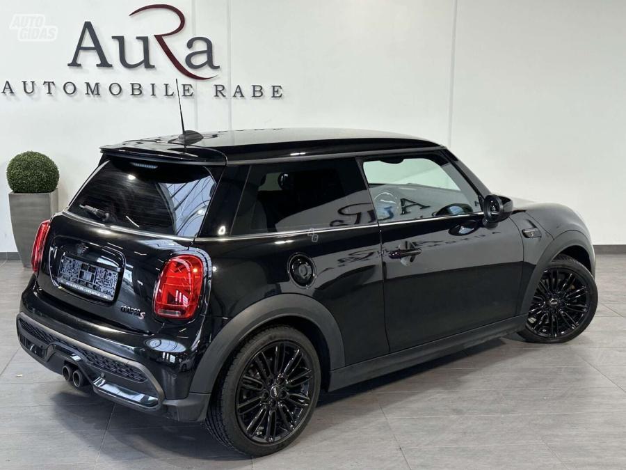 Black MINI cooper-s 2022 in Kaunas, with an engine capacity of 2.00 L and mileage of 79 thousand km for 26261 €, photo 4 on AUTOMOTO.COM.LV