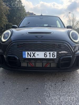 Blue MINI cooper-s 2023 in Riga, with an engine capacity of 2.00 L and mileage of 20 thousand km for 32000 €, photo 3 on AUTOMOTO.COM.LV