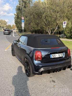Blue MINI cooper-s 2023 in Riga, with an engine capacity of 2.00 L and mileage of 20 thousand km for 32000 €, photo 4 on AUTOMOTO.COM.LV