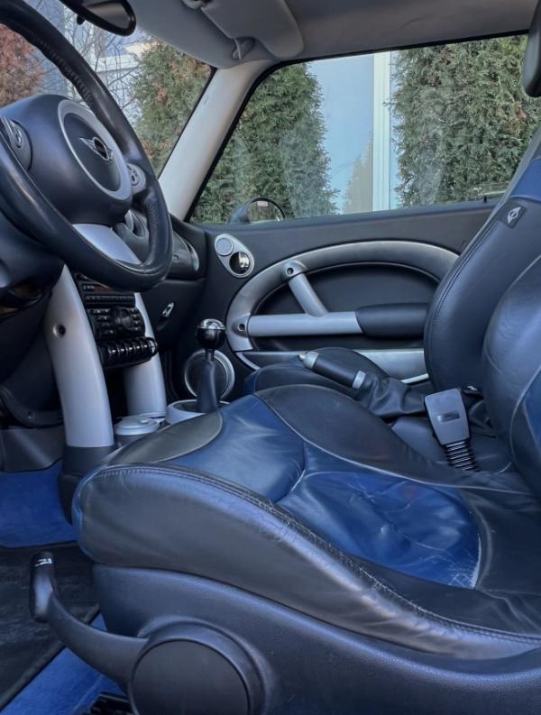 Zils MINI cooper-s 2004 Rīga, ar dzinēja tilpumu 1.60 L un nobraukumu 138 tūkst. km par 3300 €, foto 6 vietnē AUTOMOTO.COM.LV