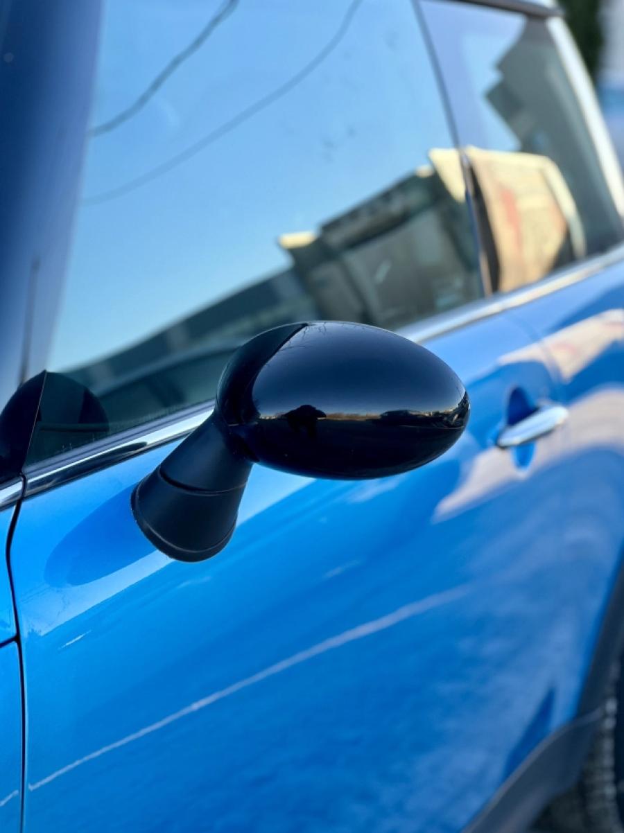 Blue MINI cooper-s 2004 in Riga, with an engine capacity of 1.60 L and mileage of 138 thousand km for 3300 €, photo 13 on AUTOMOTO.COM.LV