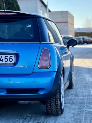 Blue MINI cooper-s 2004 in Riga, with an engine capacity of 1.60 L and mileage of 138 thousand km for 3300 €, photo 25 on AUTOMOTO.COM.LV