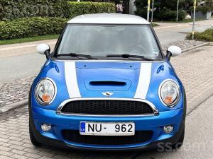Blue MINI cooper-s 2007 in Riga, with an engine capacity of 1.60 L and mileage of 156 thousand km for 3750 €, photo 10 on AUTOMOTO.COM.LV