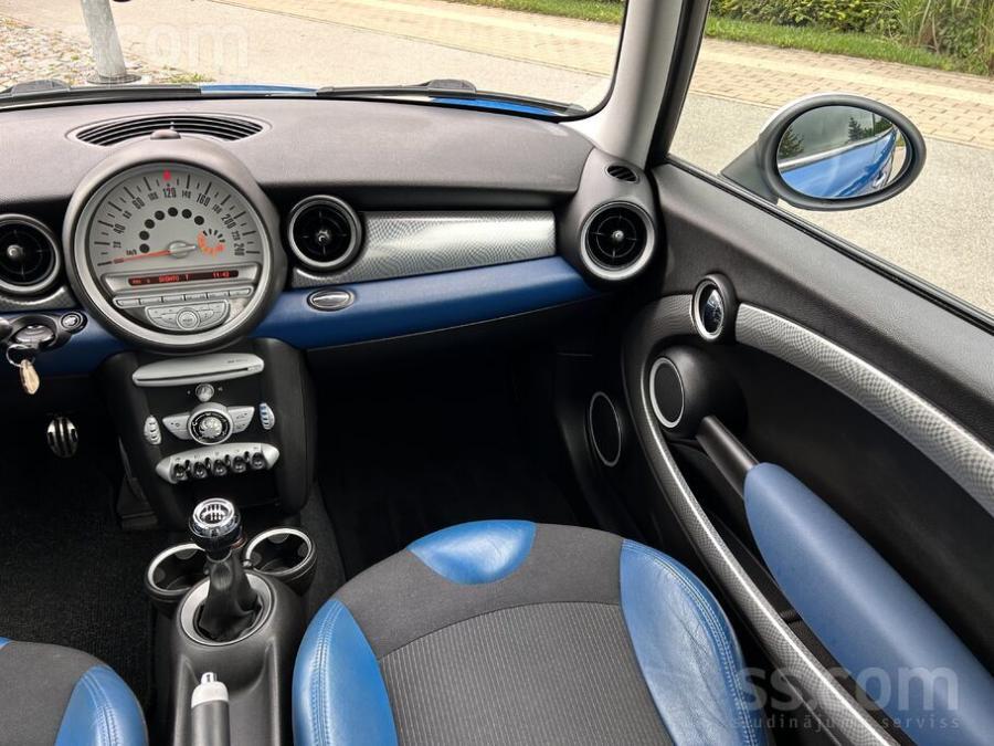 Blue MINI cooper-s 2007 in Riga, with an engine capacity of 1.60 L and mileage of 156 thousand km for 3750 €, photo 17 on AUTOMOTO.COM.LV