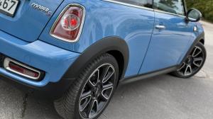 Blue MINI cooper-s 2013 in Riga, with an engine capacity of 1.60 L and mileage of 250 thousand km for 5950 €, photo 8 on AUTOMOTO.COM.LV