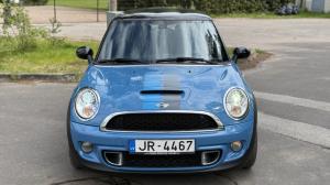 Blue MINI cooper-s 2013 in Riga, with an engine capacity of 1.60 L and mileage of 250 thousand km for 5950 €, photo 13 on AUTOMOTO.COM.LV