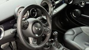 Blue MINI cooper-s 2013 in Riga, with an engine capacity of 1.60 L and mileage of 250 thousand km for 5950 €, photo 25 on AUTOMOTO.COM.LV