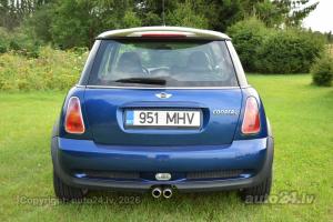 Blue MINI cooper-s 2003 in Tallinn, with an engine capacity of 1.60 L and mileage of 230 thousand km for 3700 €, photo 11 on AUTOMOTO.COM.LV