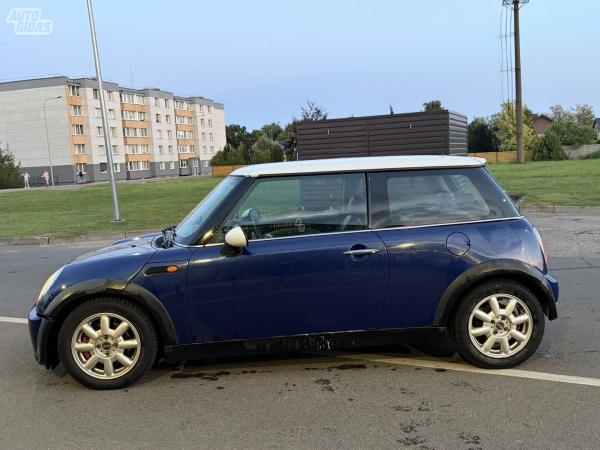 Blue MINI cooper-s 2004 in Jonava, with an engine capacity of 1.60 L and mileage of 300 thousand km for 1000 €, photo 6 on AUTOMOTO.COM.LV
