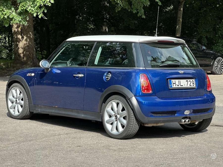 Zils MINI cooper-s 2004 Viļņa, ar dzinēja tilpumu 1.60 L un nobraukumu 169 tūkst. km par 2990 €, foto 8 vietnē AUTOMOTO.COM.LV
