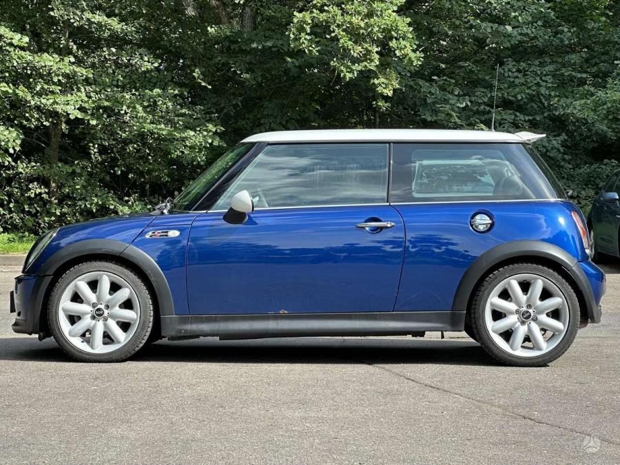 Zils MINI cooper-s 2004 Viļņa, ar dzinēja tilpumu 1.60 L un nobraukumu 169 tūkst. km par 2990 €, foto 9 vietnē AUTOMOTO.COM.LV