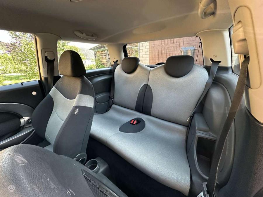 Zils MINI cooper-s 2004 Viļņa, ar dzinēja tilpumu 1.60 L un nobraukumu 169 tūkst. km par 2990 €, foto 15 vietnē AUTOMOTO.COM.LV