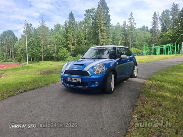 Blue MINI cooper-s 2006 in Otepaa, with an engine capacity of 1.60 L and mileage of 146 thousand km for 5250 €, photo 1 on AUTOMOTO.COM.LV
