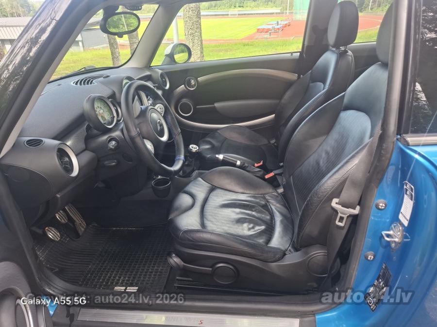 Blue MINI cooper-s 2006 in Otepaa, with an engine capacity of 1.60 L and mileage of 146 thousand km for 5250 €, photo 7 on AUTOMOTO.COM.LV