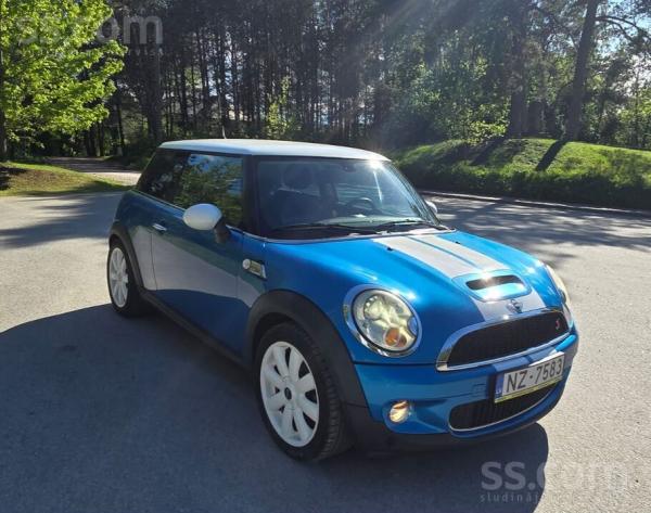 Blue MINI cooper-s 2007 in Jurmala, with an engine capacity of 1.60 L and mileage of 224 thousand km for 3200 €, photo 2 on AUTOMOTO.COM.LV