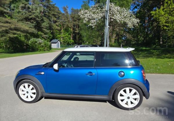 Blue MINI cooper-s 2007 in Jurmala, with an engine capacity of 1.60 L and mileage of 224 thousand km for 3200 €, photo 6 on AUTOMOTO.COM.LV