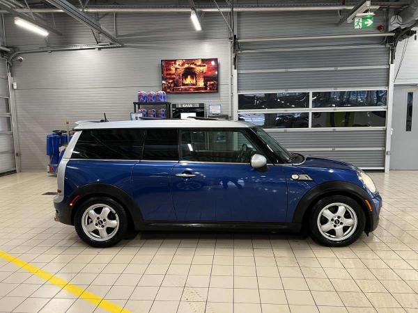 Zils MINI cooper-s 2008 Viļņa, ar dzinēja tilpumu 1.60 L un nobraukumu 250 tūkst. km par 3850 €, foto 2 vietnē AUTOMOTO.COM.LV