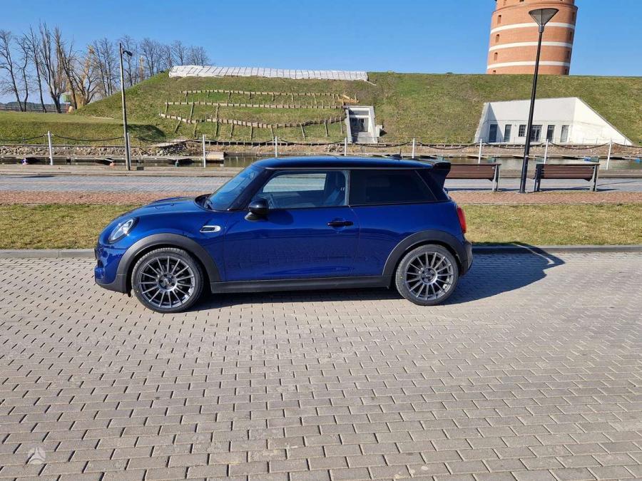 Zils MINI cooper-s 2015 Klaipėda, ar dzinēja tilpumu 2.00 L un nobraukumu 125 tūkst. km par 14200 €, foto 3 vietnē AUTOMOTO.COM.LV