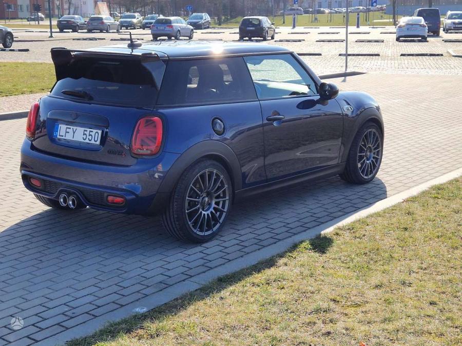 Zils MINI cooper-s 2015 Klaipėda, ar dzinēja tilpumu 2.00 L un nobraukumu 125 tūkst. km par 14200 €, foto 5 vietnē AUTOMOTO.COM.LV