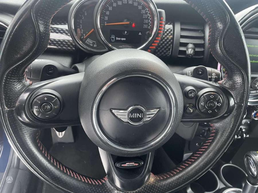Zils MINI cooper-s 2016 Viļņa, ar dzinēja tilpumu 2.00 L un nobraukumu 163 tūkst. km par 12600 €, foto 7 vietnē AUTOMOTO.COM.LV