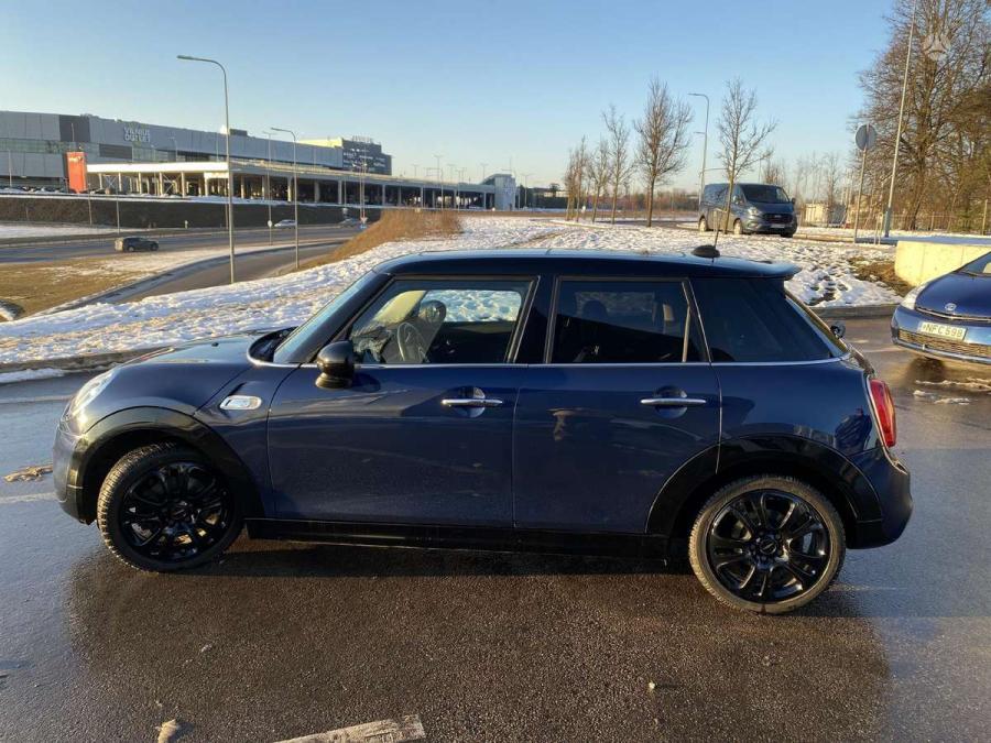 Blue MINI cooper-s 2017 in Vilnius, with an engine capacity of 2.00 L and mileage of 85 thousand km for 11900 €, photo 5 on AUTOMOTO.COM.LV