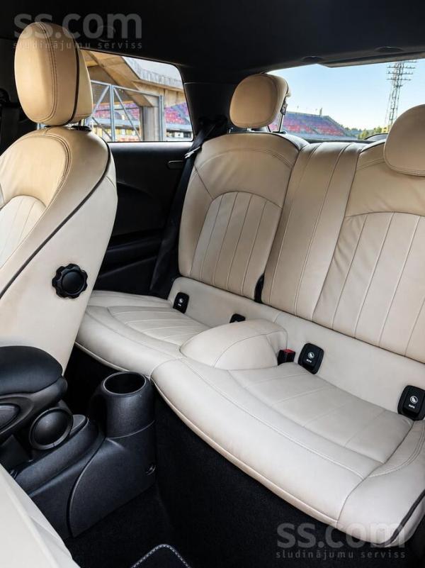 MINI cooper-s 2019 Jūrmala vietnē Zils MINI cooper-s 2019 Jūrmala, ar dzinēja tilpumu 2.00 L un nobraukumu 62 tūkst. km par 17000 €, foto 7 vietnē AUTOMOTO.COM.LV