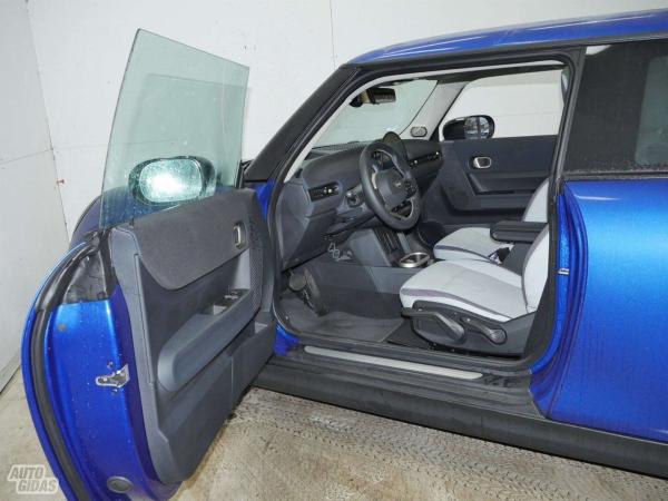 Blue MINI cooper-s 2024 in Kaunas, with an engine capacity of 2.00 L and mileage of 18 thousand km for 32160 €, photo 3 on AUTOMOTO.COM.LV