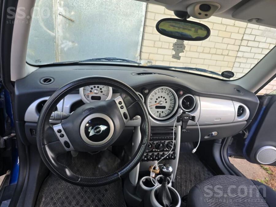 Zils MINI cooper-s 2004 Talsi, ar dzinēja tilpumu 1.60 L un nobraukumu 185 tūkst. km par 1000 €, foto 6 vietnē AUTOMOTO.COM.LV