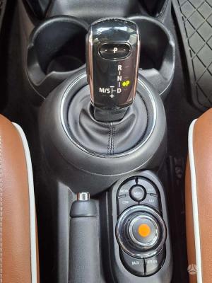 Brown MINI cooper-s 2020 in Alytus, with an engine capacity of 2.00 L and mileage of 60 thousand km for 9620 €, photo 30 on AUTOMOTO.COM.LV