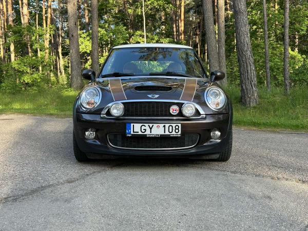 Brown MINI cooper-s 2010 in Vilnius, with an engine capacity of 1.60 L and mileage of 184 thousand km for 5800 €, photo 4 on AUTOMOTO.COM.LV