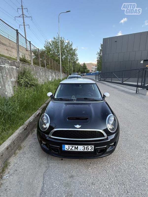 MINI cooper-s 2011 Viļņa, ar dzinēja tilpumu 1.60 L un nobraukumu 194 tūkst. km par 5000 €, foto 3 vietnē AUTOMOTO.COM.LV