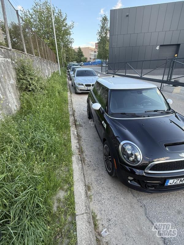 MINI cooper-s 2011 Viļņa, ar dzinēja tilpumu 1.60 L un nobraukumu 194 tūkst. km par 5000 €, foto 7 vietnē AUTOMOTO.COM.LV
