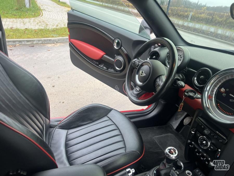 MINI cooper-s 2012 in Taurage, with an engine capacity of 1.60 L and mileage of 182 thousand km for 8100 €, photo 20 on AUTOMOTO.COM.LV
