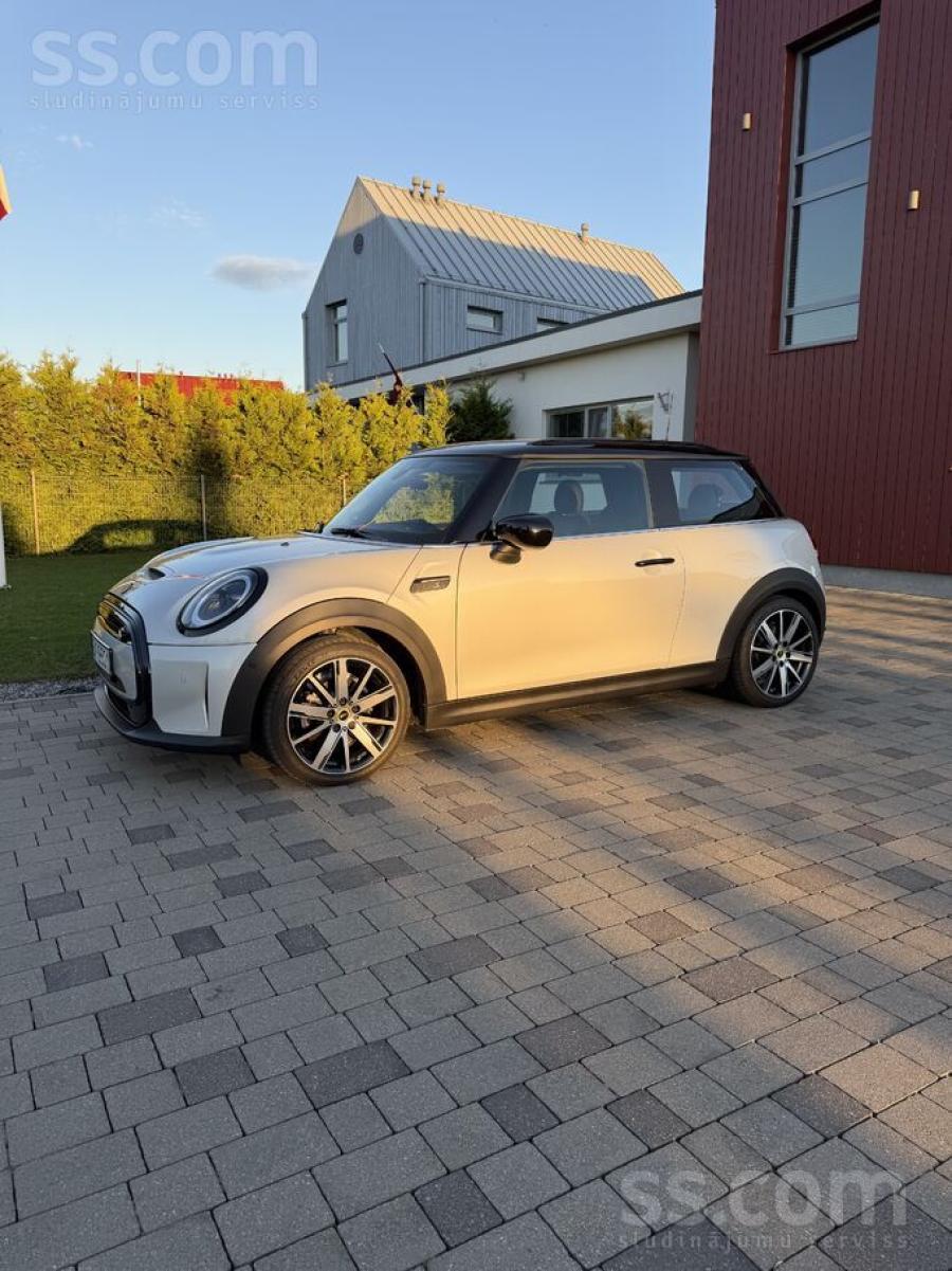 MINI cooper-s 2022 Rīga, ar dzinēja tilpumu 2.00 L un nobraukumu 37 tūkst. km par 18600 €, foto 1 vietnē AUTOMOTO.COM.LV