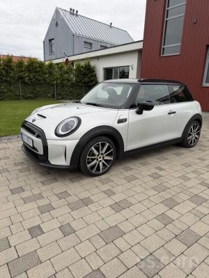 MINI cooper-s 2022 Rīga, ar dzinēja tilpumu 2.00 L un nobraukumu 37 tūkst. km par 18600 €, foto 4 vietnē AUTOMOTO.COM.LV