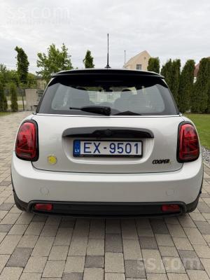 MINI cooper-s 2022 Rīga, ar dzinēja tilpumu 2.00 L un nobraukumu 37 tūkst. km par 18600 €, foto 8 vietnē AUTOMOTO.COM.LV