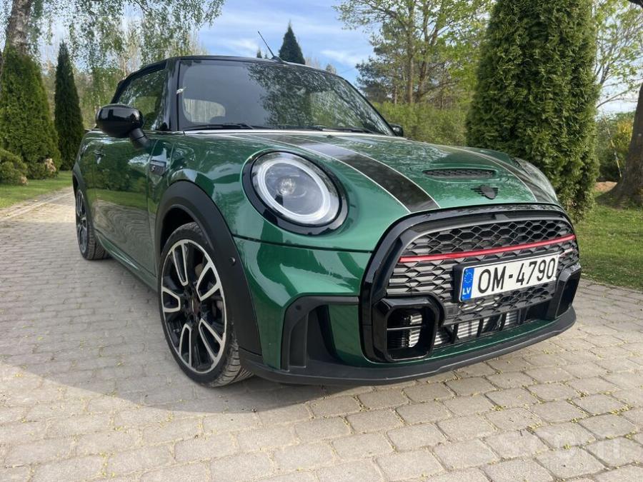 Zaļš MINI cooper-s 2024 Ogre, ar dzinēja tilpumu 2.00 L un nobraukumu 27 tūkst. km par 32000 €, foto 1 vietnē AUTOMOTO.COM.LV