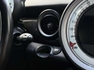 Zaļš MINI cooper-s 2012 Viļņa, ar dzinēja tilpumu 1.60 L un nobraukumu 150 tūkst. km par 5990 €, foto 17 vietnē AUTOMOTO.COM.LV