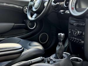 Zaļš MINI cooper-s 2012 Viļņa, ar dzinēja tilpumu 1.60 L un nobraukumu 150 tūkst. km par 5990 €, foto 21 vietnē AUTOMOTO.COM.LV