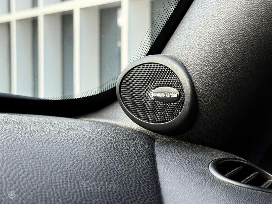 Zaļš MINI cooper-s 2012 Viļņa, ar dzinēja tilpumu 1.60 L un nobraukumu 150 tūkst. km par 5990 €, foto 24 vietnē AUTOMOTO.COM.LV