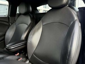 Zaļš MINI cooper-s 2012 Viļņa, ar dzinēja tilpumu 1.60 L un nobraukumu 150 tūkst. km par 5990 €, foto 26 vietnē AUTOMOTO.COM.LV