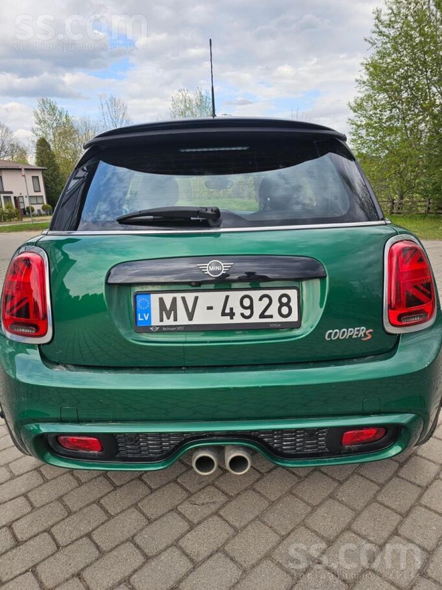 Zaļš MINI cooper-s 2021 Rīga, ar dzinēja tilpumu 2.00 L un nobraukumu 93 tūkst. km par 18900 €, foto 4 vietnē AUTOMOTO.COM.LV