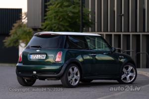Green MINI cooper-s 2004 in Narva, with an engine capacity of 1.60 L and mileage of 222 thousand km for 2000 €, photo 3 on AUTOMOTO.COM.LV