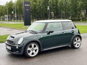 Zaļš MINI cooper-s 2004 Narva, ar dzinēja tilpumu 1.60 L un nobraukumu 220 tūkst. km par 2499 €, foto  vietnē AUTOMOTO.COM.LV