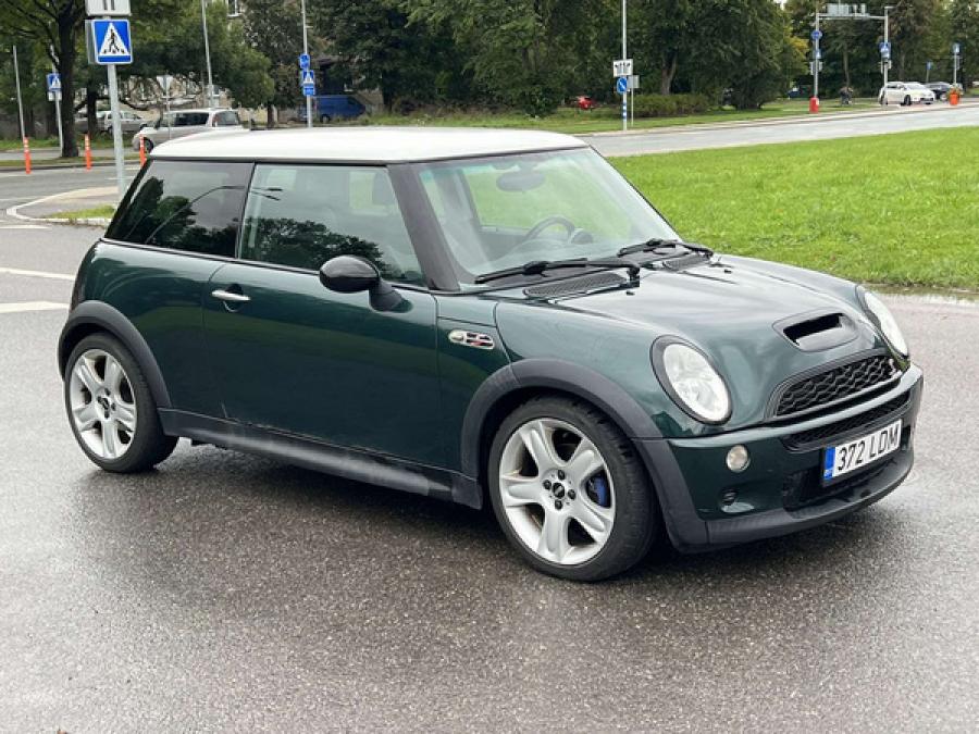 Zaļš MINI cooper-s 2004 Narva, ar dzinēja tilpumu 1.60 L un nobraukumu 220 tūkst. km par 2499 €, foto 3 vietnē AUTOMOTO.COM.LV